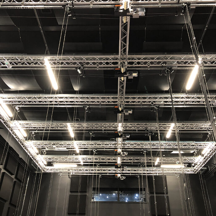 Lighting Hoists – Doughty Engineering